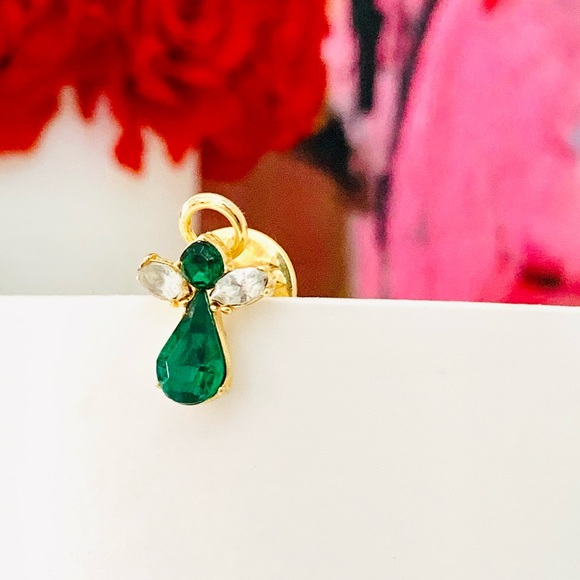 American Vintage | Jewelry | Vintage Gold Emerald Green Rhinestone ...